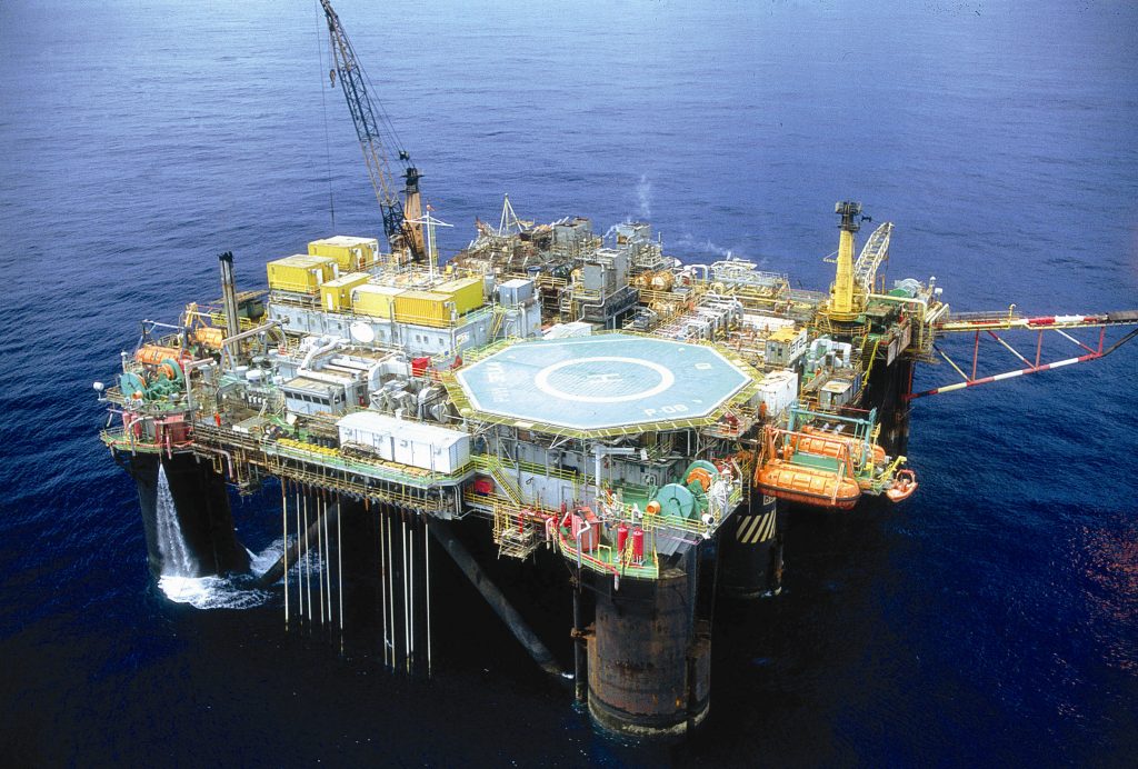 Produção brasileira de petróleo bate recorde e ultrapassa 3 MMbbl/d ...