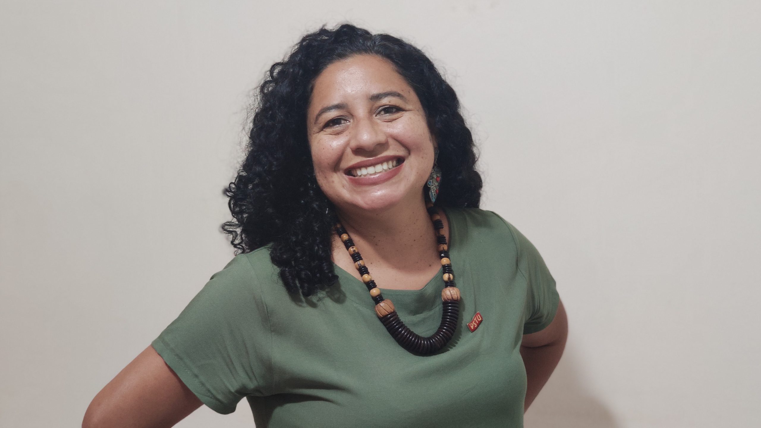 PSTU formaliza Sabrina Luz como candidata à prefeitura de Macaé | ODEBATEON